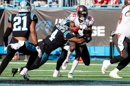 Carolina Panthers Middle Linebacker Jermaine Carter Editorial Stock ...