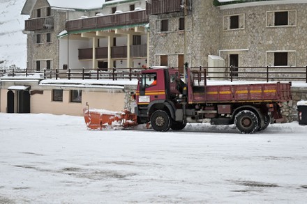 imágenes de Snow falls on Ski resort on Monte Terminillo, Rieti, Italy ...