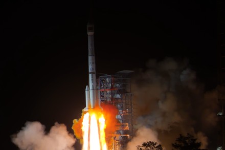 750 Communication satellite Stock Pictures, Editorial Images and Stock ...