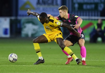 Isaac Olaofe Sutton United Battles Harry Redakčních stock fotografií ...
