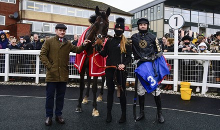 Exeter Races, Exeter Racecourse, UK - 01 Jan 2022 Stock Pictures ...