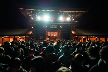 People Queue Make Wishes Meiji Jingu Editorial Stock Photo - Stock ...