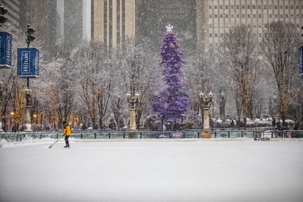 2,000 Millennium park Stock Pictures, Editorial Images and Stock Photos ...