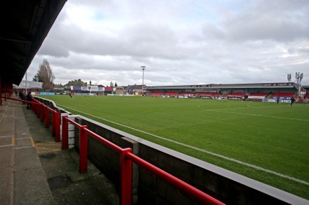 Dagenham & Redbridge vs Dover Athletic, Vanarama National League ...