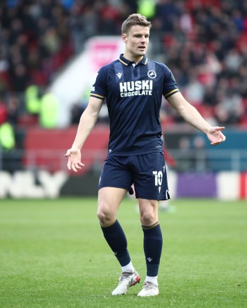 25 Mathieu smith of millwall Stock Pictures, Editorial Images and Stock ...