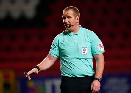 Referee Lee Swabey Editorial Stock Photo - Stock Image | Shutterstock