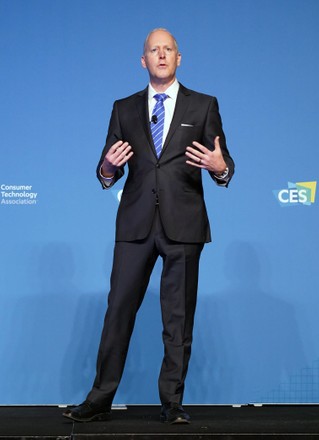 Steve Koenig Vice President Market Research Editorial Stock Photo ...