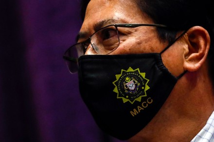 MALAYSIAN ANTI-CORRUPTION COMMISSION MACC CHIEF COMMISSIONER Editorial ...