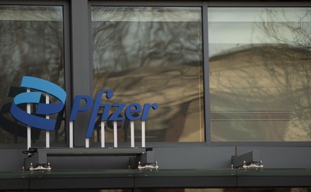 Pfizer Inc Facilities Cambridge Massachusetts Usa Editorial Stock Photo ...