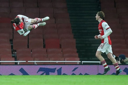Josh Brooking Chelsea U21s Tackles Arsenals Editorial Stock Photo ...