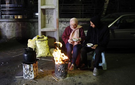 Iranian Couple Enjoys Food Beside Fire Editorial Stock Photo - Stock ...