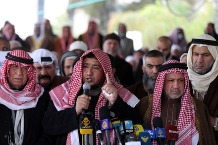 Palestinian clans take part in during a protest in solidarity with ...