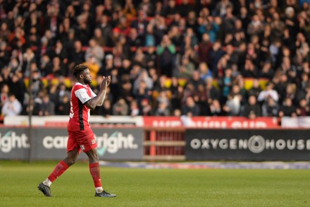52 James clapping applauding Stock Pictures, Editorial Images and Stock ...