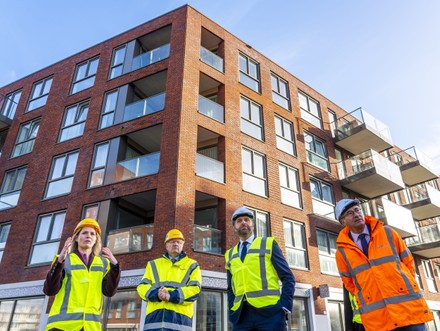 1,000 Construction site tour Stock Pictures, Editorial Images and Stock ...