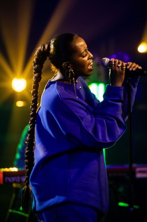 Livestream Performance By Sudanesedutch Singersongwriter Gaidaa ...