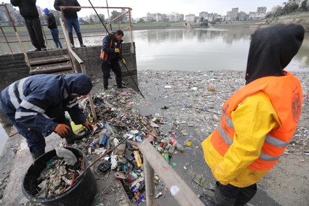 Palestinian Employees Gaza Municipality Clean Sheikh Editorial Stock ...