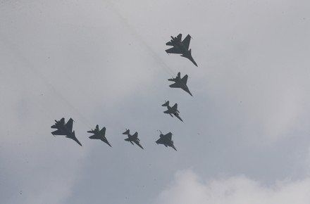 Indias Fighter Planes Arrowhead Formation Fly Editorial Stock Photo ...