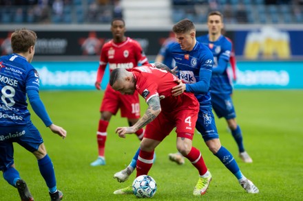 Soccer Jpl D25 Kaa Gent Vs Antwerp Fc, Gent, Belgium - 30 Jan 2022 ...