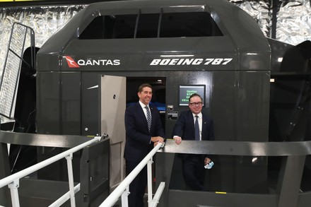 6 Qantas flight training centre Stock Pictures, Editorial Images and ...