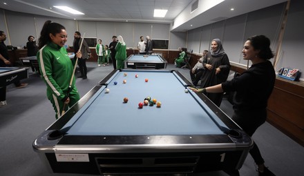 250 Snooker and billiards Stock Pictures, Editorial Images and Stock ...