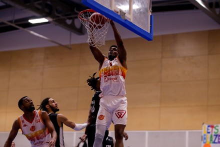 Raphell Thomasedwards Bristol Flyers Takes On Editorial Stock Photo ...