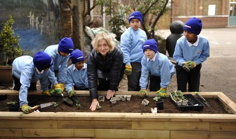 Rosie Boycott Pupils Ambler Primary School Editorial Stock Photo ...