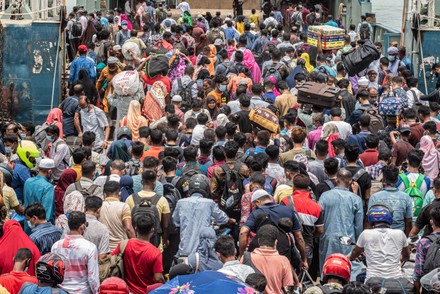 Crowd People Seen Boarding Ferry Mawa Editorial Stock Photo - Stock ...