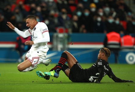 PSG vs Stade Rennais, Paris, France - 11 Feb 2022 Stock Pictures ...