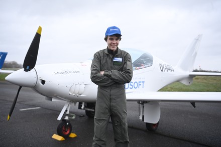 Britishbelgian Teenage Pilot Mack Rutherford Poses Editorial Stock ...
