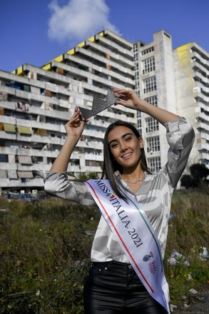 imágenes de Miss Italia winner Zeudi Di Palma returns home after ...