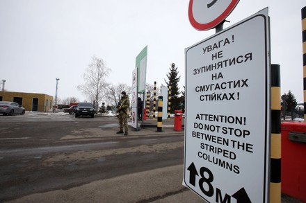 Sign Pictured Hoptivka Checkpoint On Ukrainerussia Editorial Stock ...