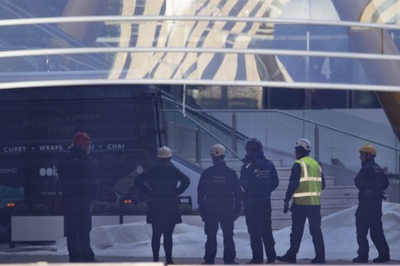imágenes de O2 Arena Roof Damage Aftermath, London, UK - 19 Feb 2022 ...