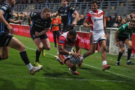 Samisoni Langi Catalans Dragons Score Try Editorial Stock Photo - Stock ...
