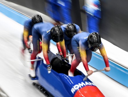 __COUNT__ imágenes de China Beijing Olympic Winter Games Bobsleigh 4 ...