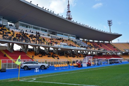 Italian soccer Serie B match US Lecce vs FC Crotone, Ettore Giardiniero ...