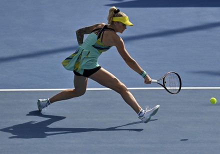 Qatar Doha Tennis Wta Qatar Open - 21 Feb 2022 Stock Pictures ...