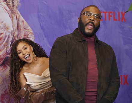 fotos de Cast Member Amani Atkinson Attends Premiere - Foto de stock de ...