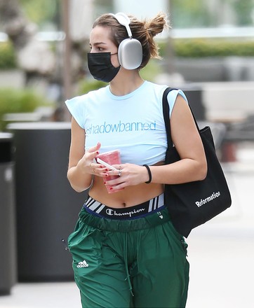 addison rae leaves gym west hollywood los Stock Photos (Exclusive ...