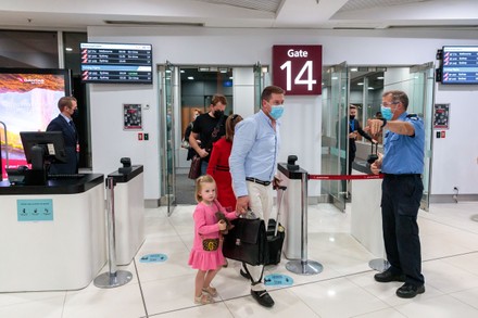 Passengers Seen Arriving Perth Domestic Airport Editorial Stock Photo ...