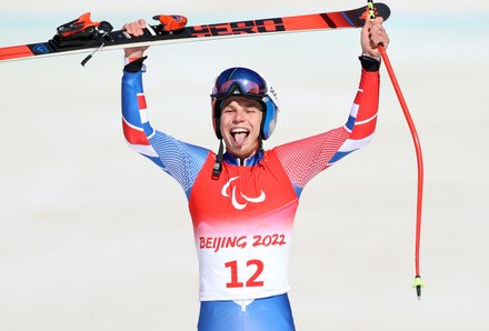 China Beijing Winter Paralympics Alpine Skiing Men's Downhill Standing ...