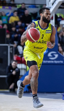 Antwain Johnson Dbl Sharks Sheffield Dribbling Editorial Stock Photo ...