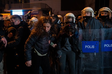 March 8 March Banned In Turkey, Istanbul - 08 Mar 2022 Stock Pictures ...