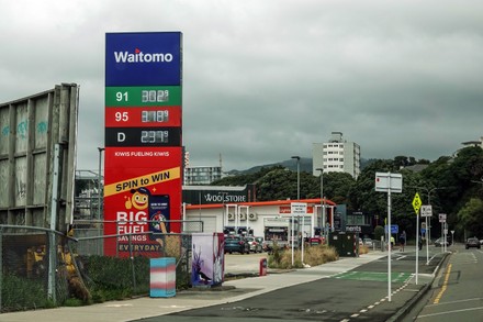 Petrol Prices Hutt Rd Waitomo Petrol Editorial Stock Photo - Stock ...