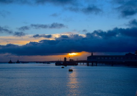 Seasonal weather, Gravesend, UK - 12 Mar 2022 Stock Pictures, Editorial ...