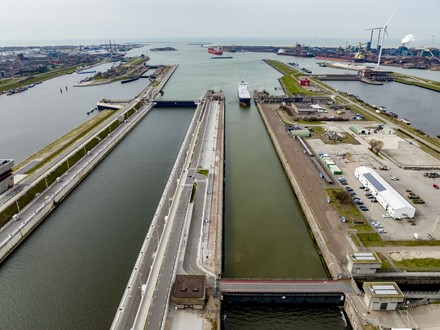 IJmuiden sea lock, the largest sea lock in the world, Netherlands - 16 ...