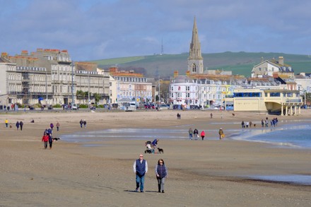 imágenes de Seasonal weather, Weymouth, Dorset, UK - 17 Mar 2022 ...