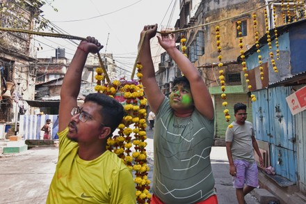 4,000 Holi celebrations Stock Pictures, Editorial Images and Stock ...