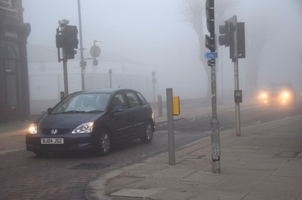 Seasonal weather, Gravesend, UK - 25 Mar 2022 Stock Pictures, Editorial ...