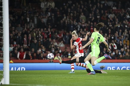 Arsenal WFC v VfL Wolfsburg: Quarter Final First Leg - UEFA Women's ...