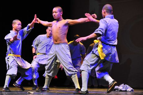 Shaolin Monks Demonstrating Kung Fu Performing Editorial Stock Photo ...